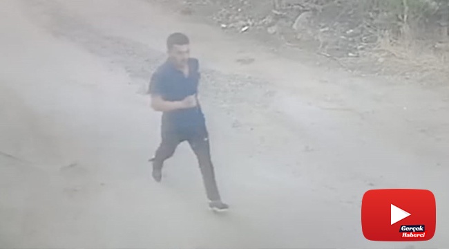 Çocuk parkında korkunç cinayet, kalbinden bıçaklayıp kaçtı! - VİDEO ... Çocuk parkında korkunç cinayet, kalbinden bıçaklayıp kaçtı! - VİDEO ...