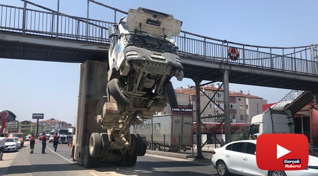 Damperi açık kalan kamyon üst geçide çarptı - YAŞAM - Gerçek Haberci Damperi açık kalan kamyon üst geçide çarptı - YAŞAM - Gerçek Haberci
